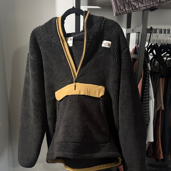 The North Face | Sweaters | The North Face Black And Gold Fleece Jacket ...